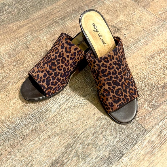 easy street | Shoes | Fun Leopard Print Sandalsworn Once | Poshmark